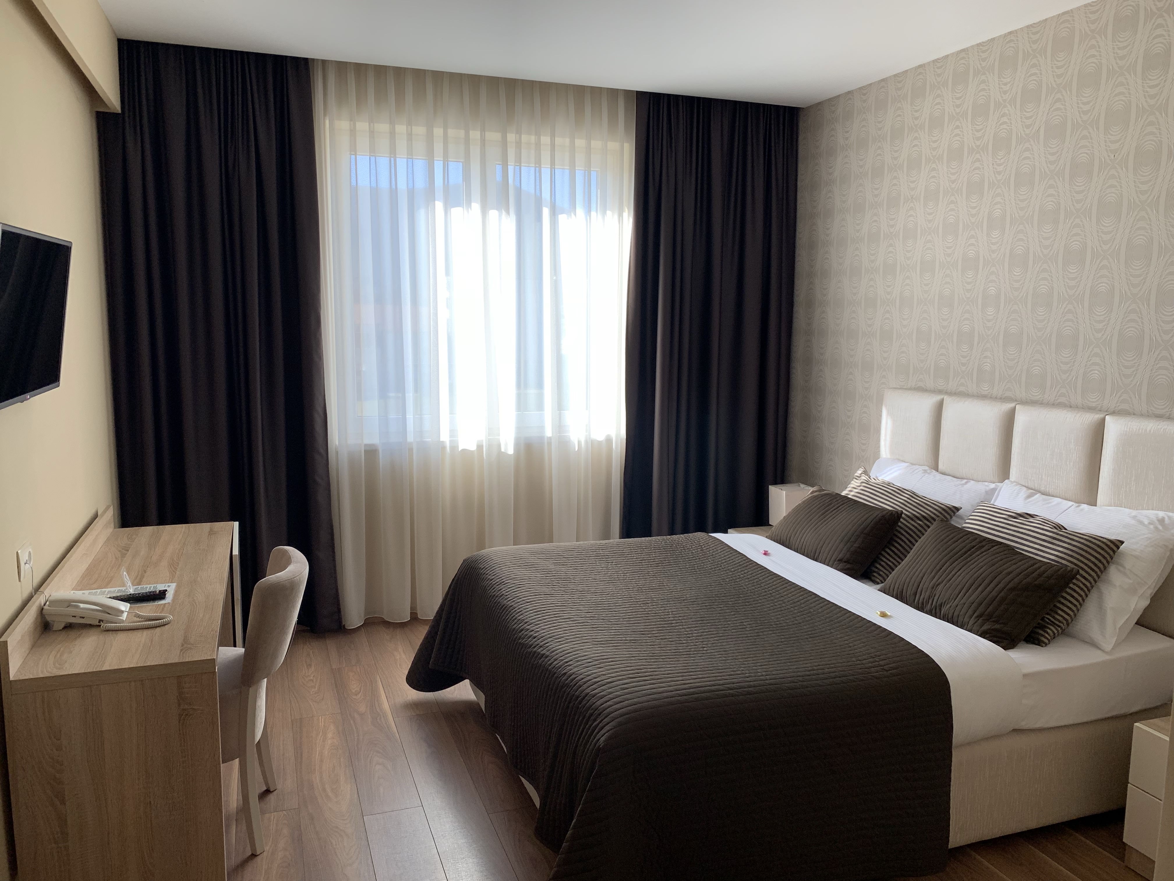 Naslovna - Hotel Leone